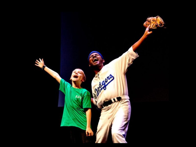Mike Wiley: Jackie Robinson: A Game Apart
